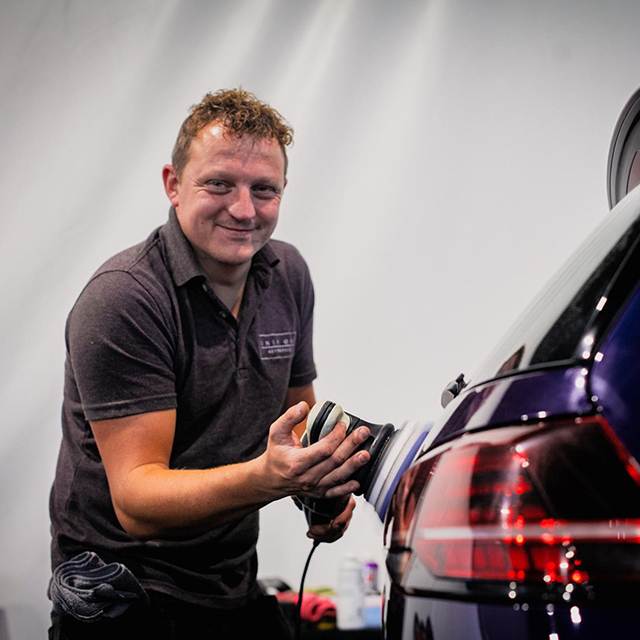 Meet The Team - Unit One Automotive